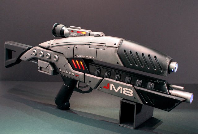 Mass Effect 2 M8 Avenger Assault Rifle Replica - Video Games ...