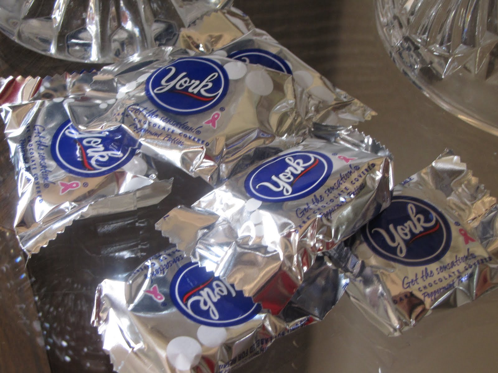 Smiling Sally: Blue Monday - Blue Candy Review