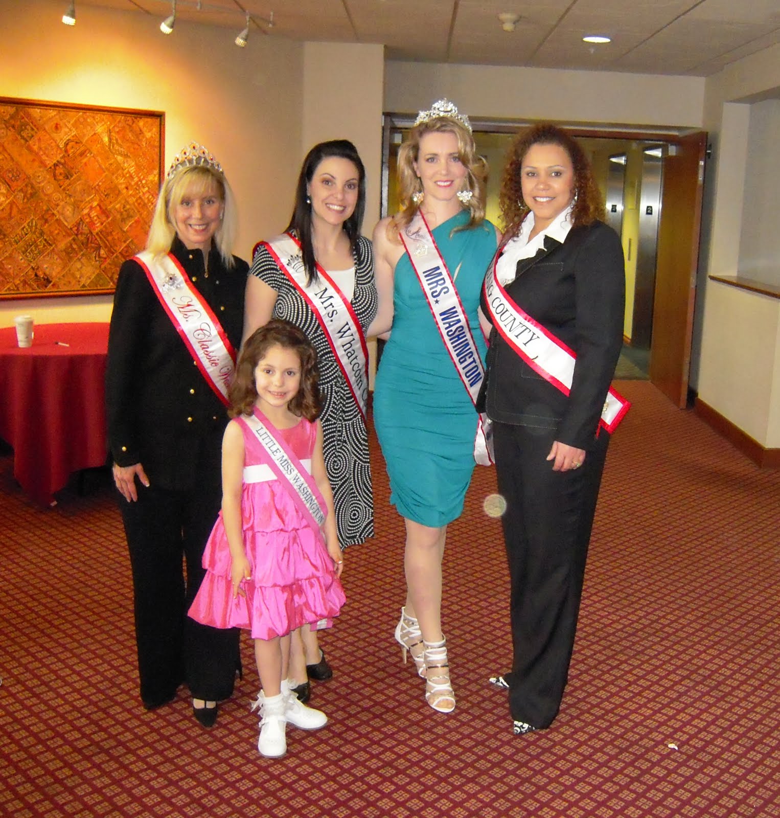 Elizabeth Larsen - Mrs. Washington America 2009: Miss NW Lucky Shamrock ...