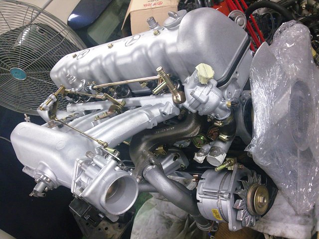 Classic Benz: W111: Engine Restoration / Overhauled (Update 2)