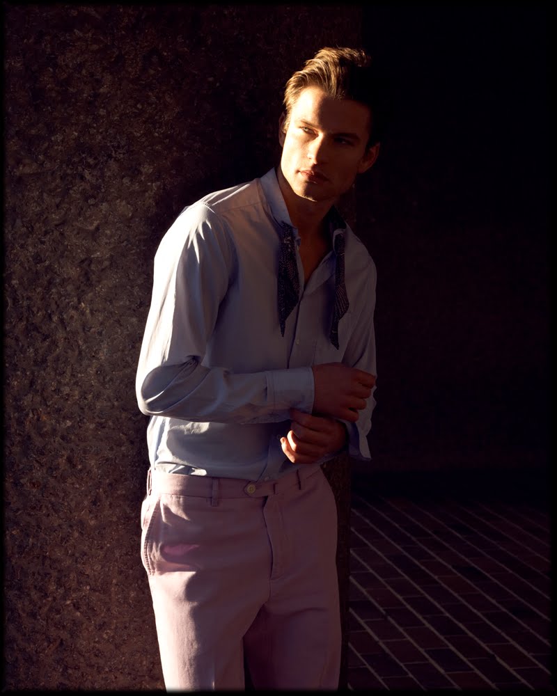 NUDE LIP AND SMOKEY EYE: ANTONY NOBILO