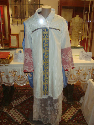 Orbis Catholicus Secundus: From San Giovanni Rotondo: Vestments of ...