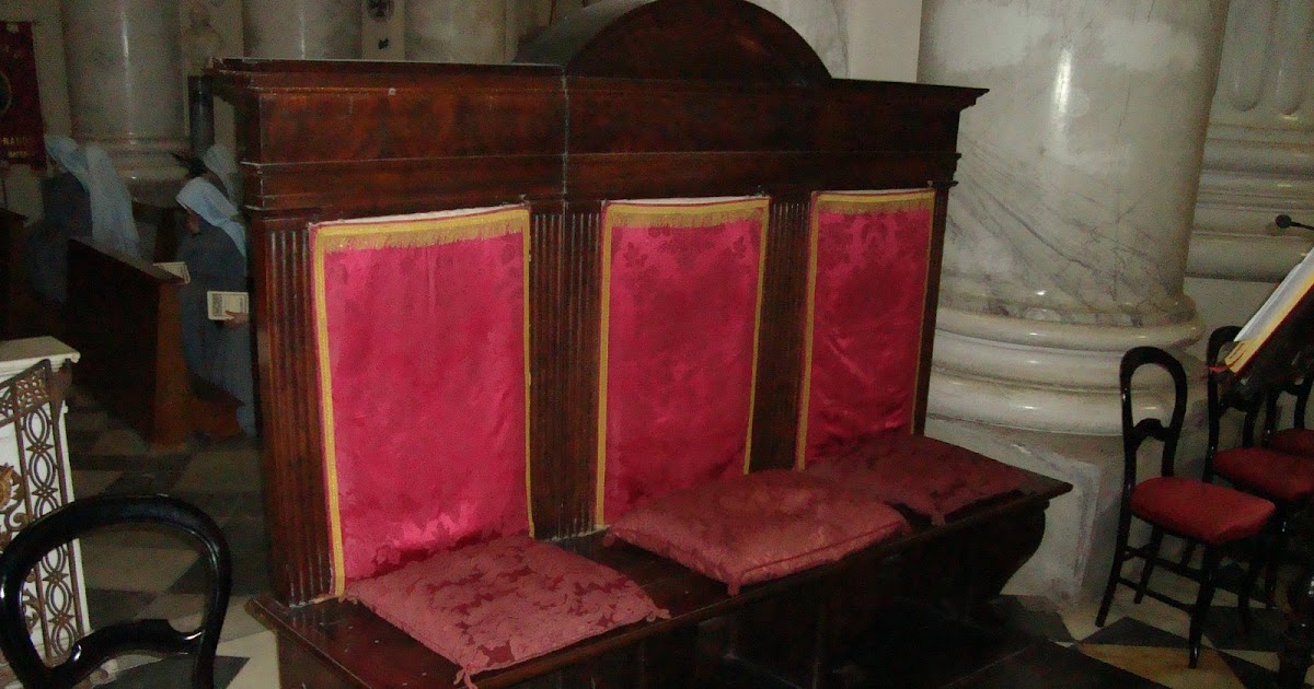 ORBIS CATHOLICVS: What the sedilia looks like...