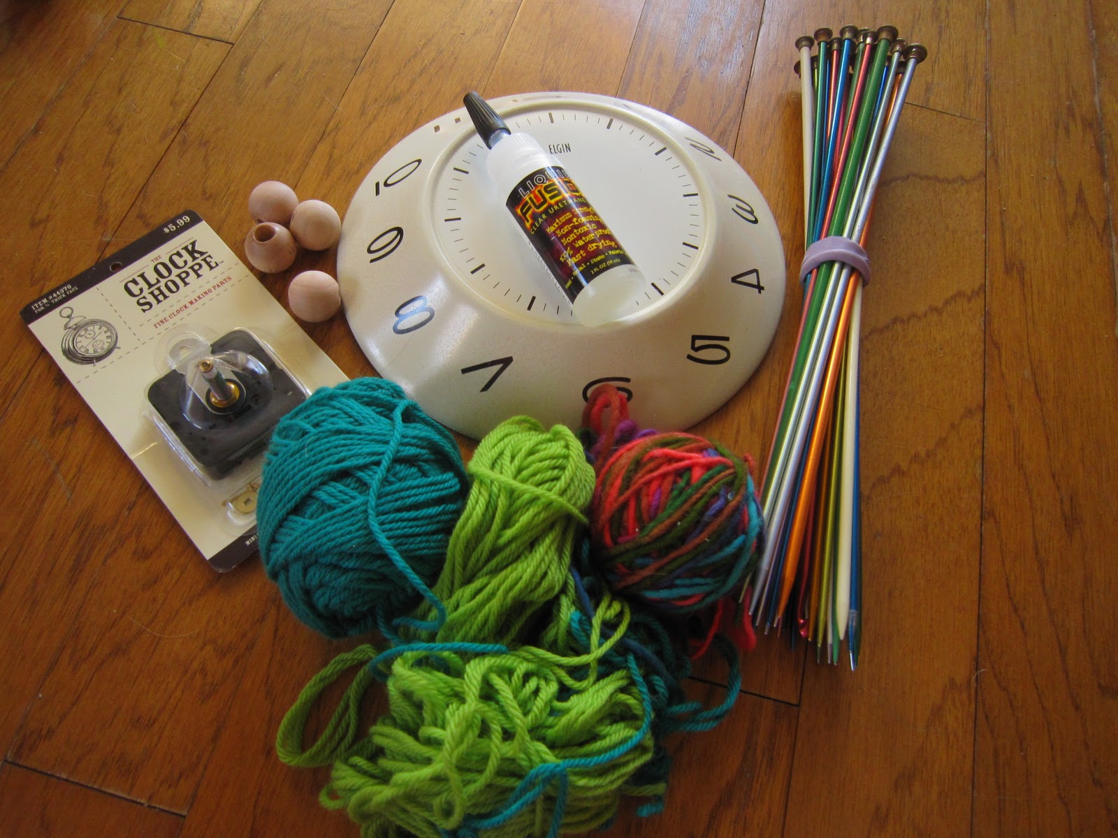 I Love to Create - Mid-Century Modern Knitting Needle Clock