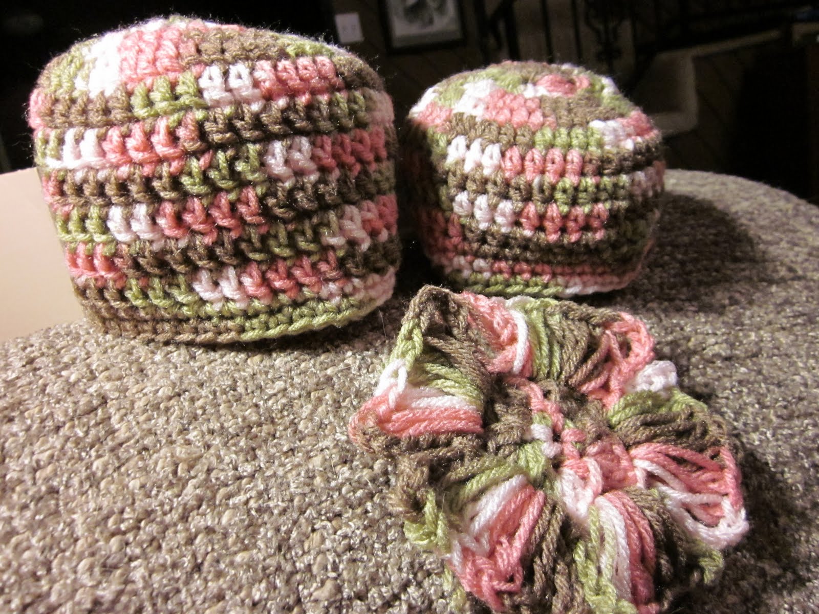 Lise's Blog: Cutie pink camo yarn