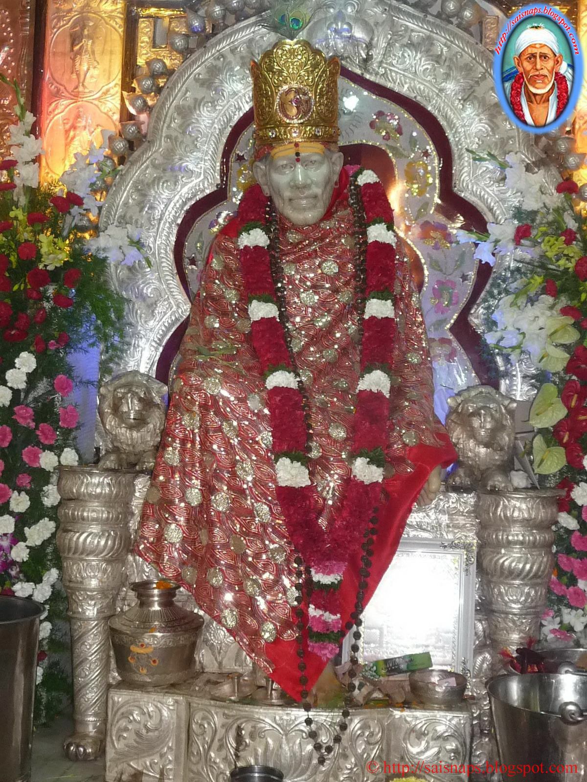 Sai Wallpaper: Silver Simhasan at Shirdi Sai Baba Temple, Chaderghat ...