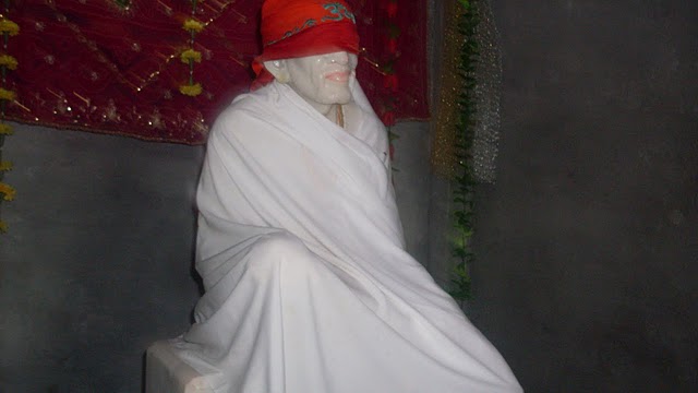 Sai Wallpaper: Prana Pratishta of Baba's Idol in Shobhapur, Madhya Pradesh