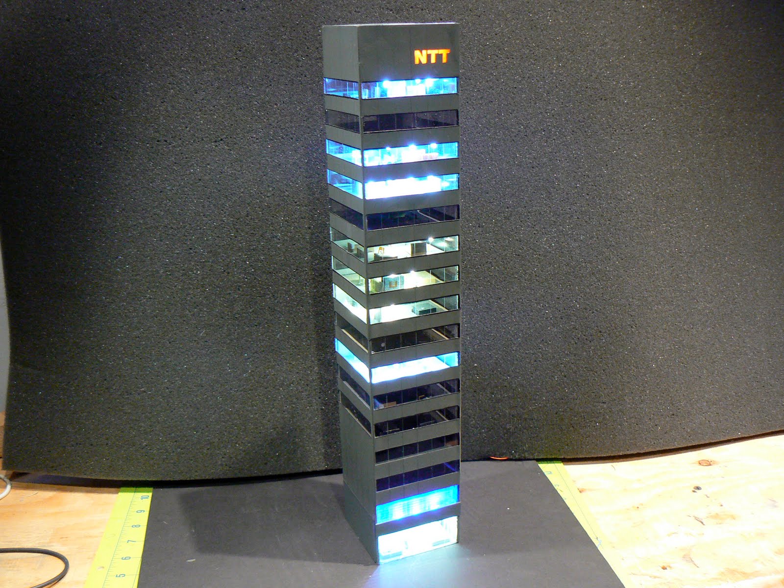 quinntopia - An N Scale blog: May 2010