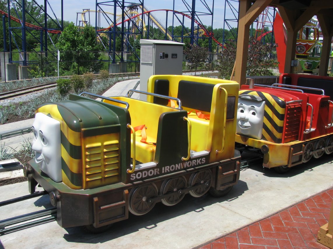 NewsPlusNotes: Introducing Thomas Town at Six Flags America!