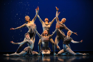 Alexis's Photojournalism Blog: Advance Photo Composition (Dance)