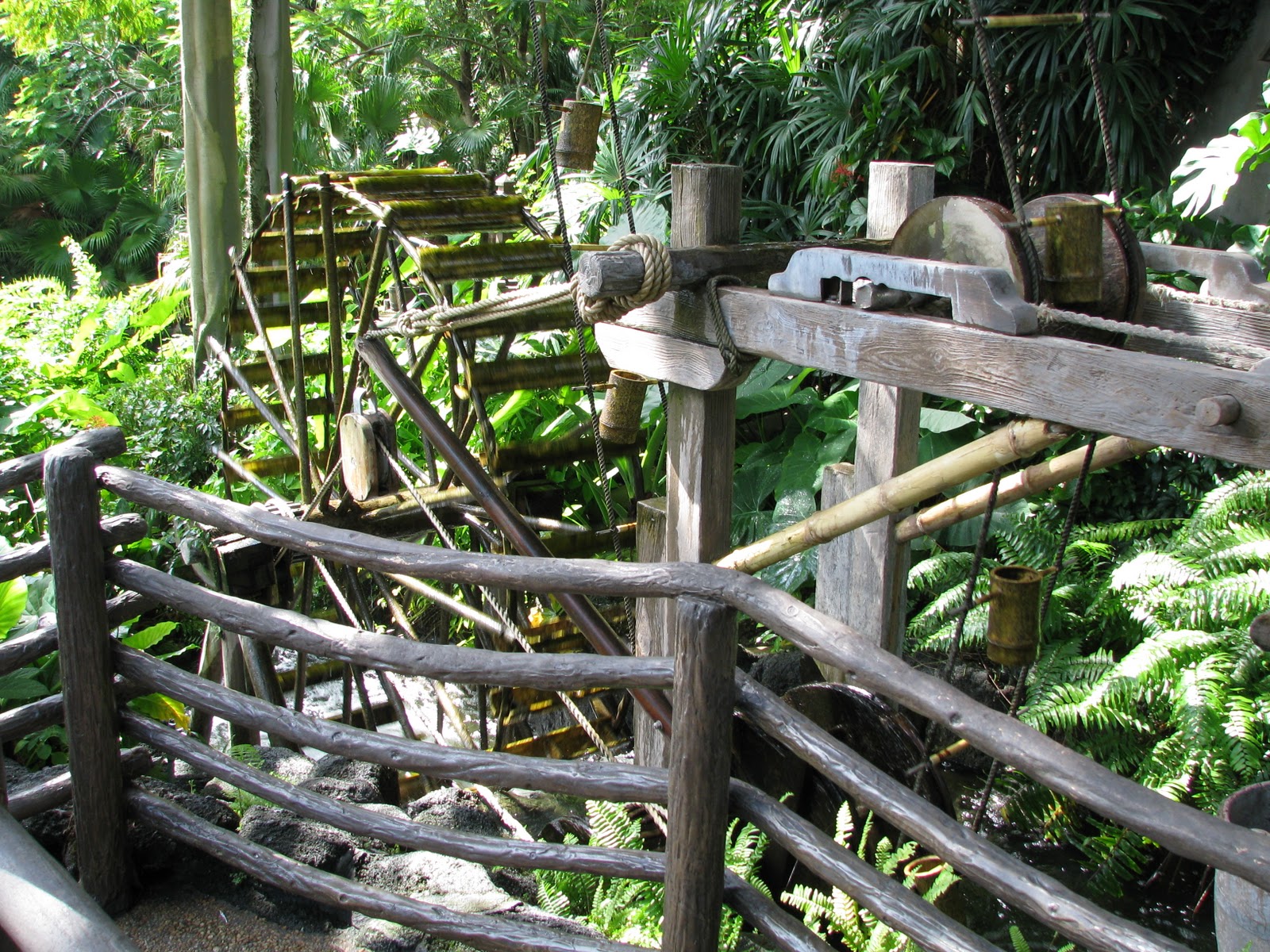 Exploring The Swiss Family Robinson Treehouse | Disney World Blog ...