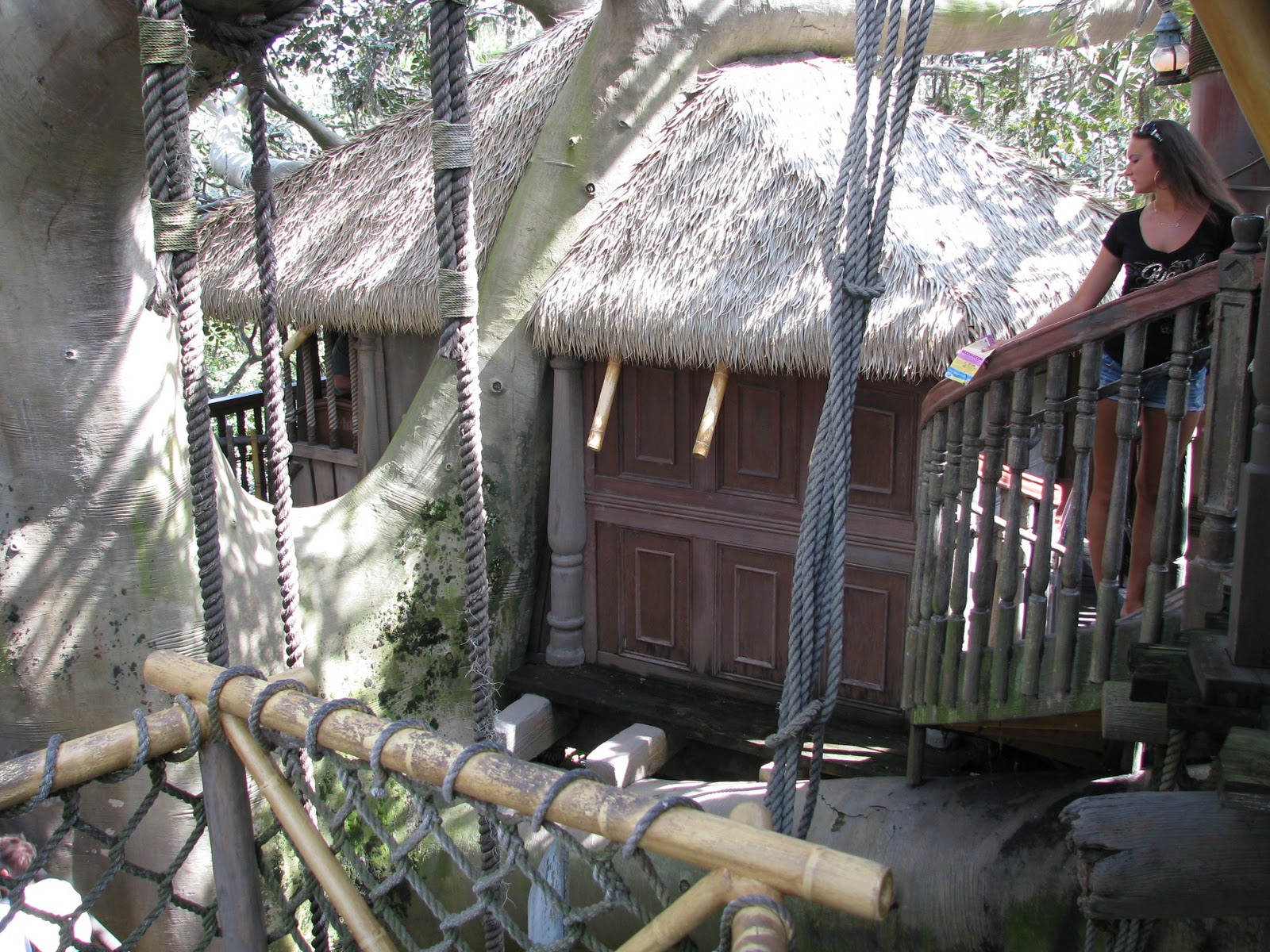 Exploring The Swiss Family Robinson Treehouse | Disney World Blog ...