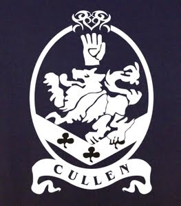 Over 40 and addicted to Twilight: What does the Cullen Crest Look Like?