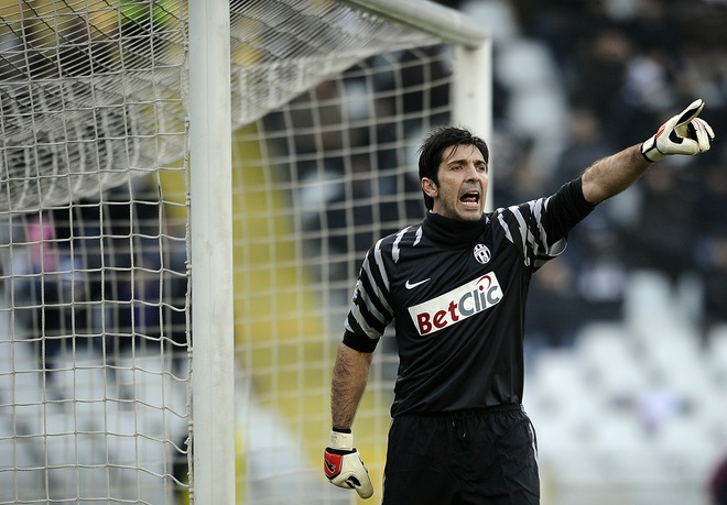 Sensible Soccer: Illustrious Italian Hair: Choose Your Favorite!