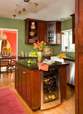 Fifi Flowers: In Fifi's Kitchen...