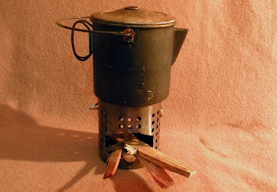 * Mungo Says Bah * Bushcraft Blog: Bushcraft Hobo Wood Stove