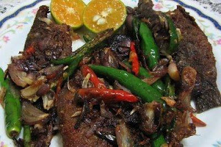 Scritch & Scratch: The Mouth Watering 'Ikan Pekasam'