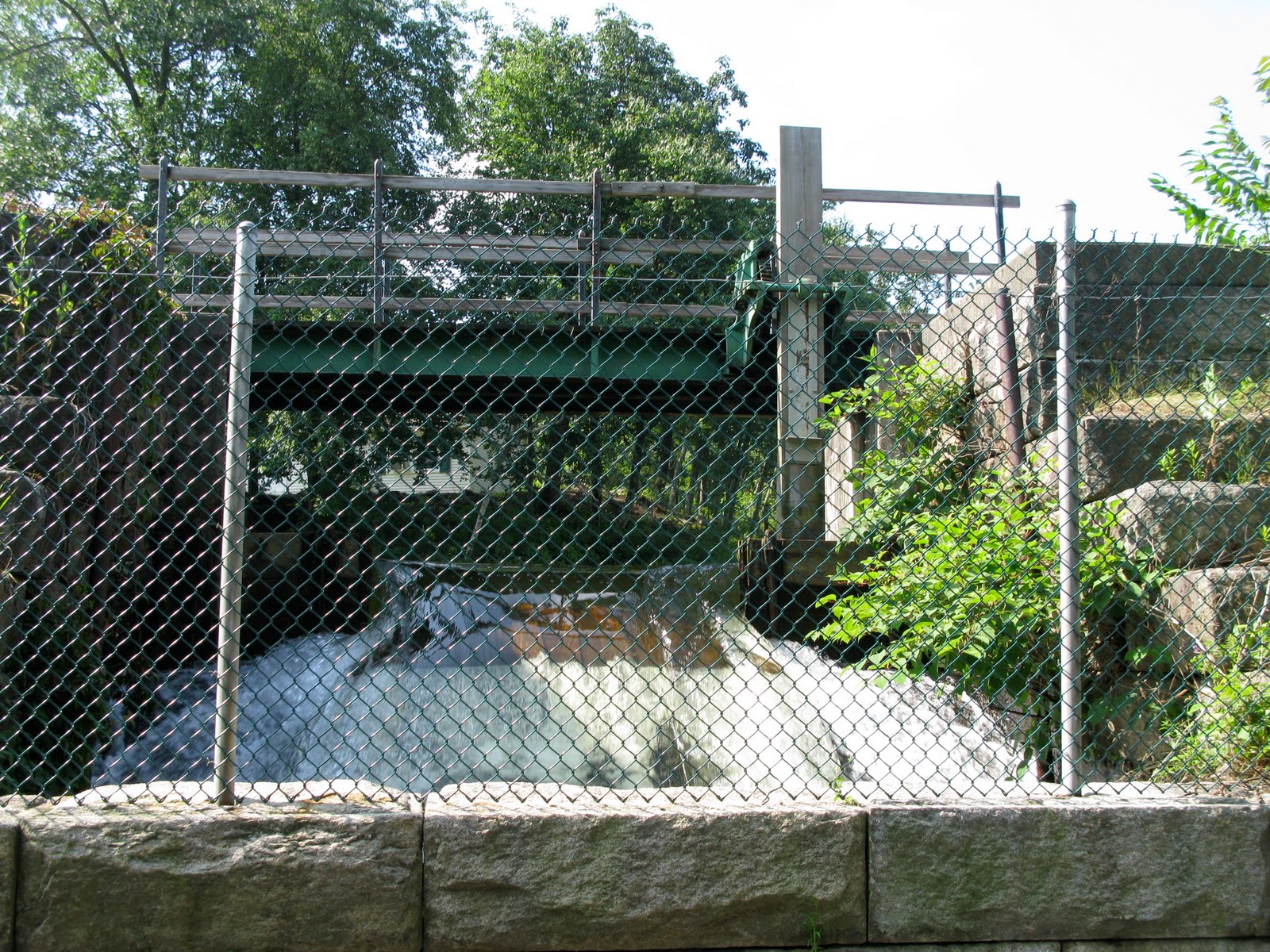 Preserving MANCHAUG POND!: Stevens Pond Dam Gets New Flashboards