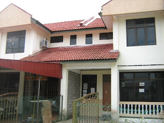 Rumah Untuk Dijual: Pandangan Hadapan