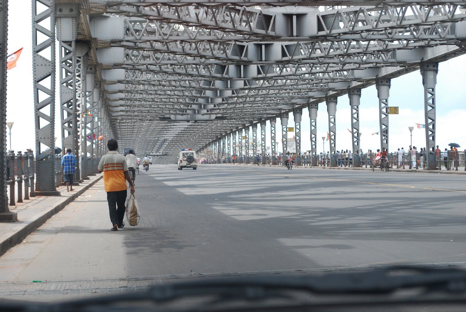 Places to visit in West Bengal: Howrah Bridge, Kolkata, West Bengal ... Places to visit in West Bengal: Howrah Bridge, Kolkata, West Bengal ...