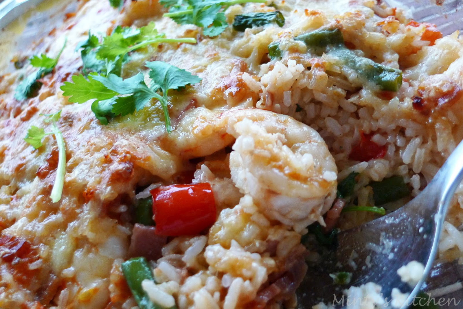 Minty's Kitchen: Cheesy Baked Rice With Prawns & Bacon
