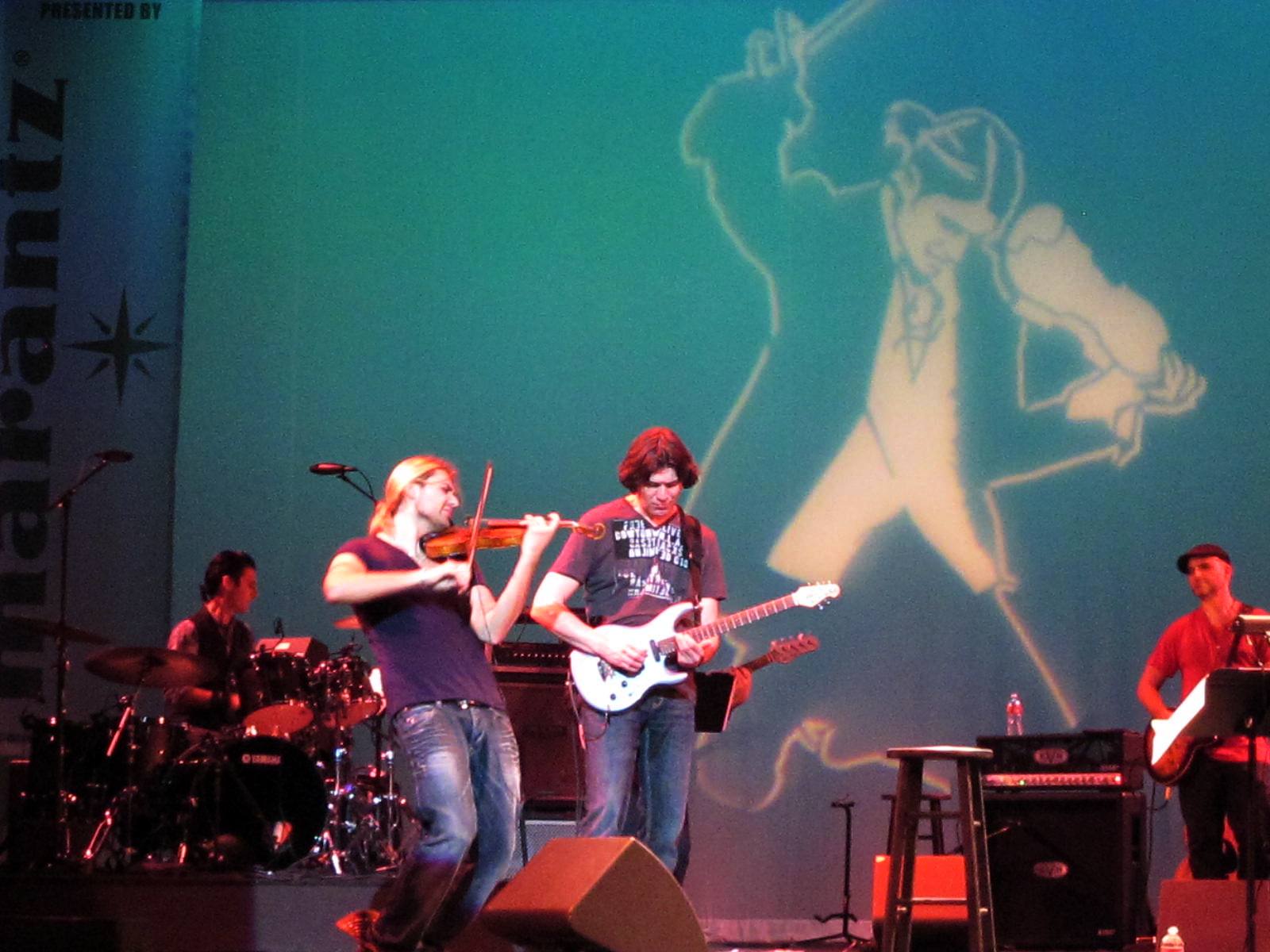 Girlie's Mumble Jumble...: Seeing David Garrett- finally!