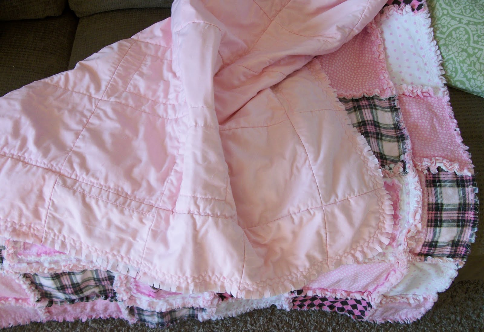 Deerecountry Quilts : Pink Rag Quilts