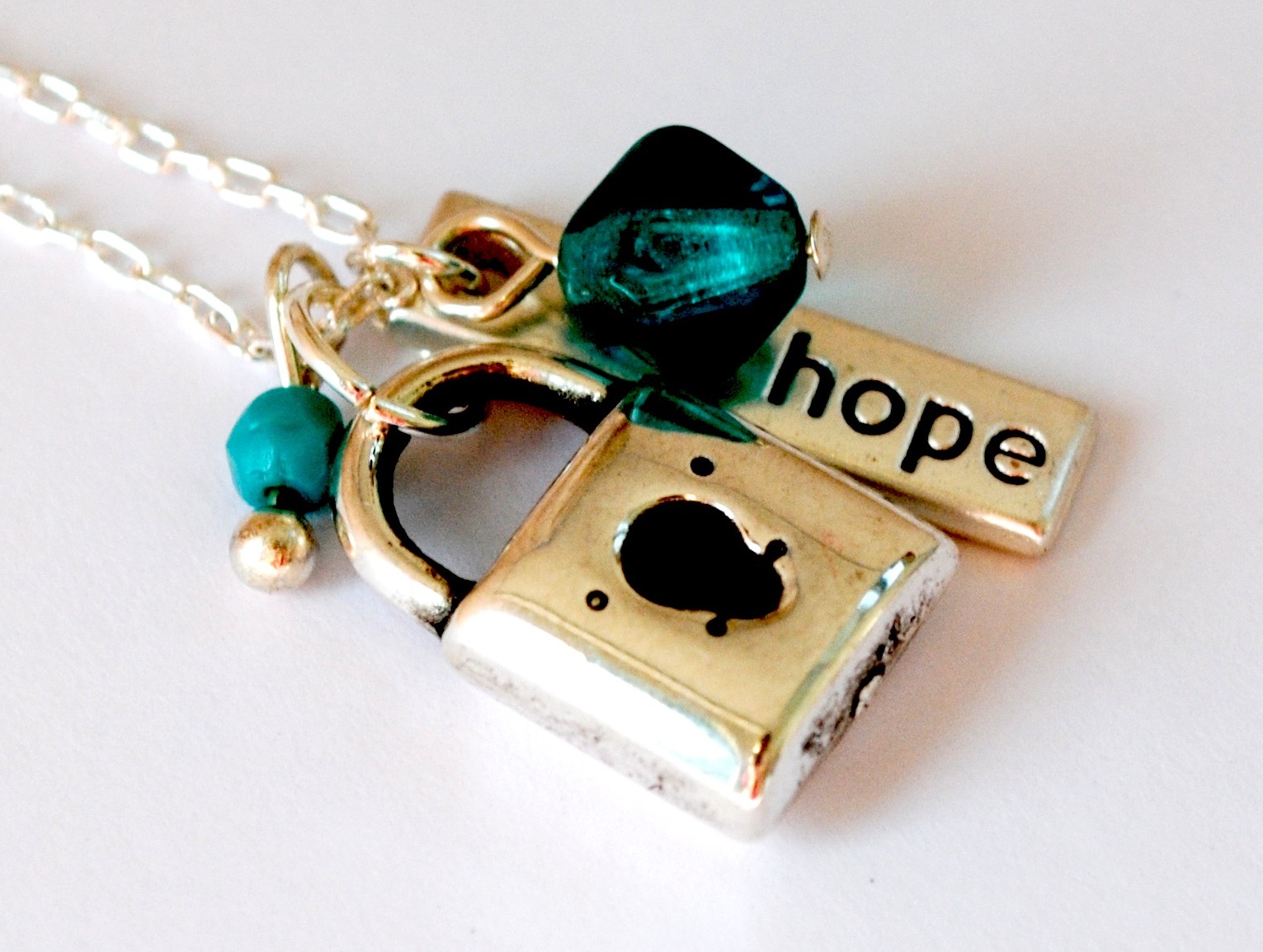 Bead Up -- the journey of handmade jewelry: Custom Lock and Key Necklace