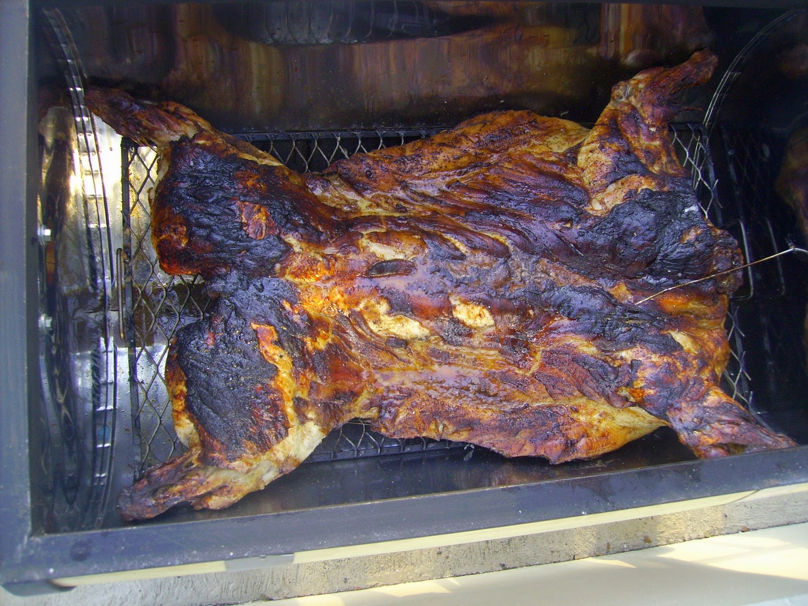 El Fogón de Leña: Marrano al ataúd.