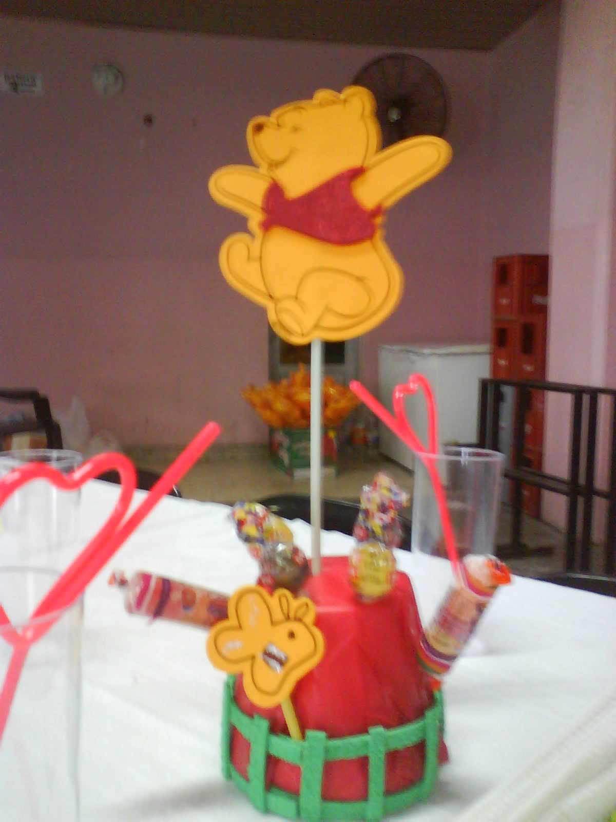 simple------------: cotillon Winnie Pooh 2