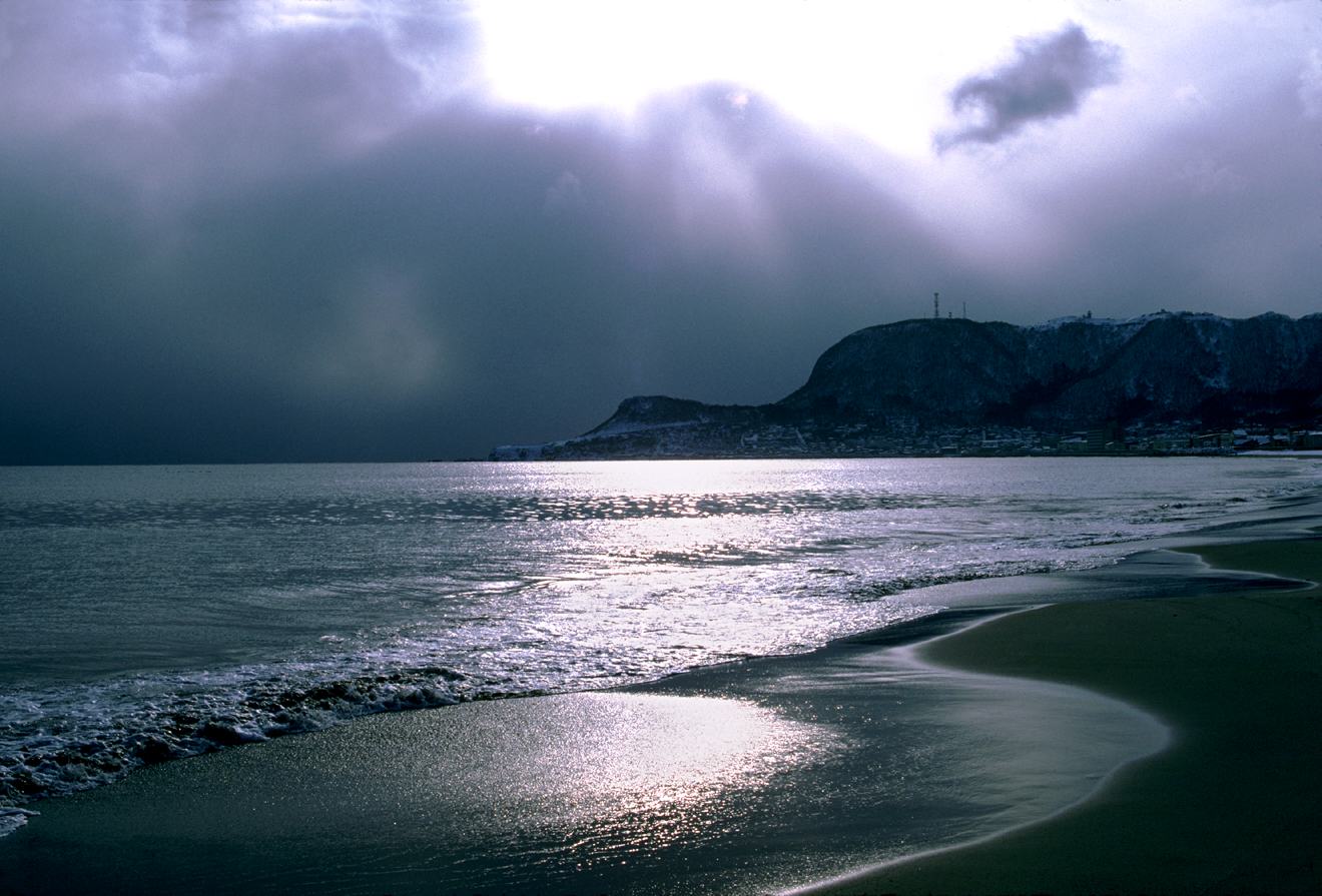 PADEPOKAN TIRTO AMERTO