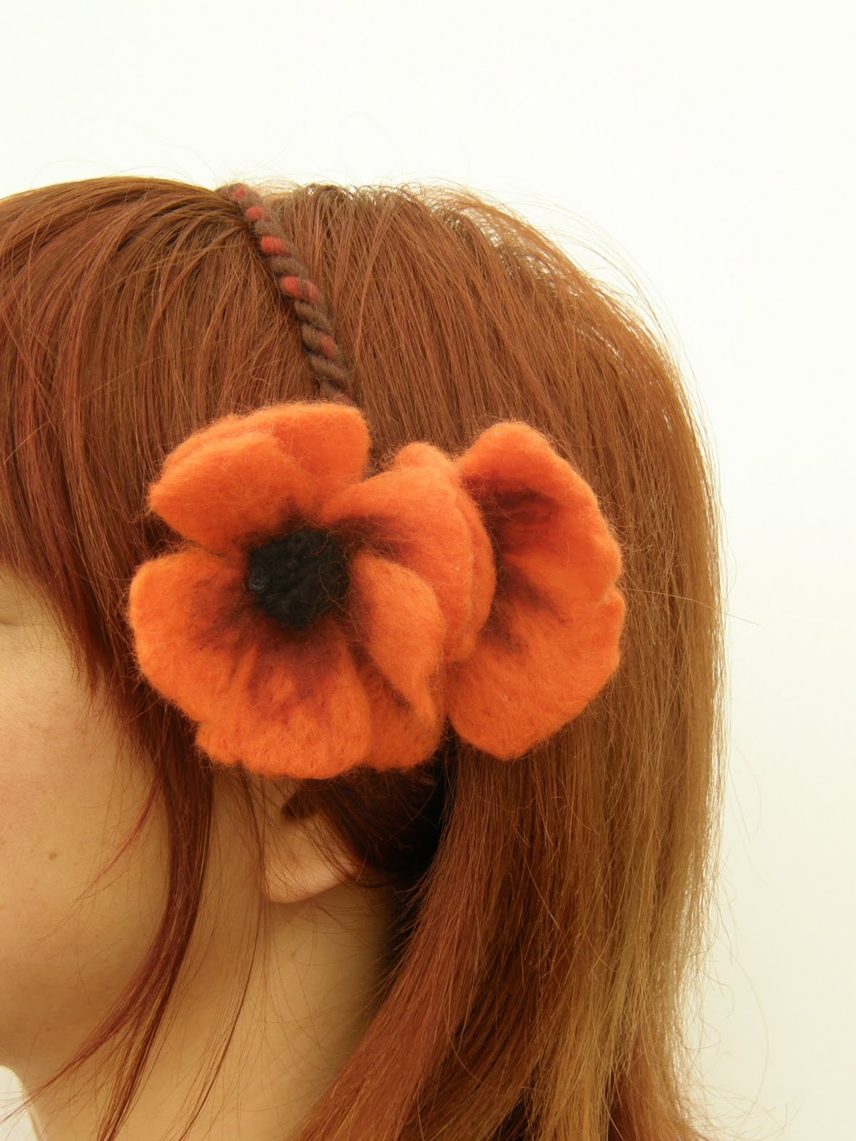 SooSun: Beautiful and Elegant Needle Felted Women Hair Accessories