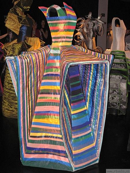 light color sound: spectrum dress