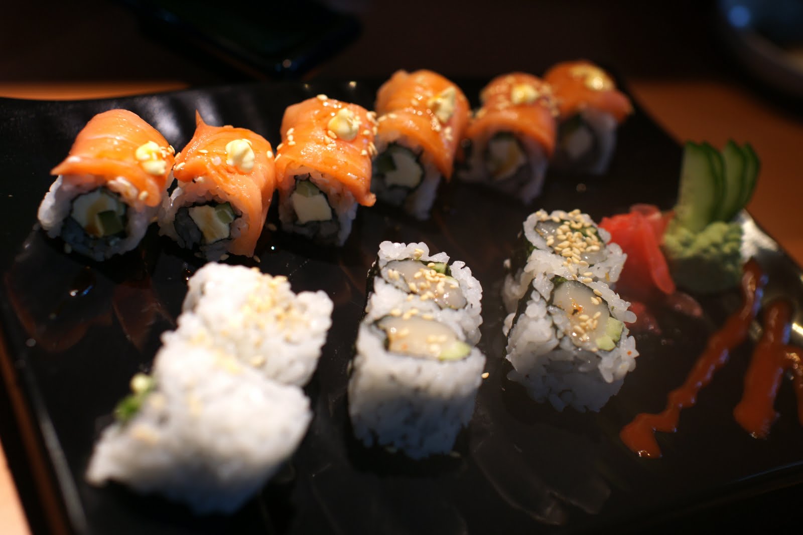 a hungry girl's guide to taipei: CLOSED! japanese/sushi: i strongly ...