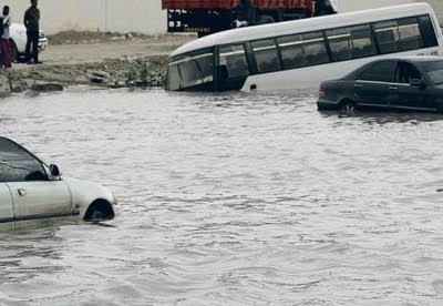 Sharjah Municipality installs dams to combat flooding ~ UAE Information