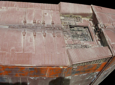 Randy Cooper's Science Fiction Models: here's the finished sand crawler