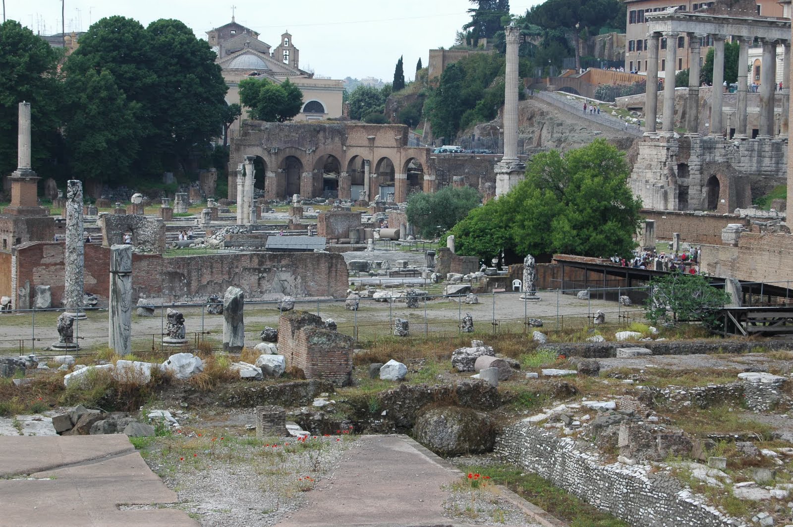 F - mérides: El 21 de Abril del -753 se fundó Roma