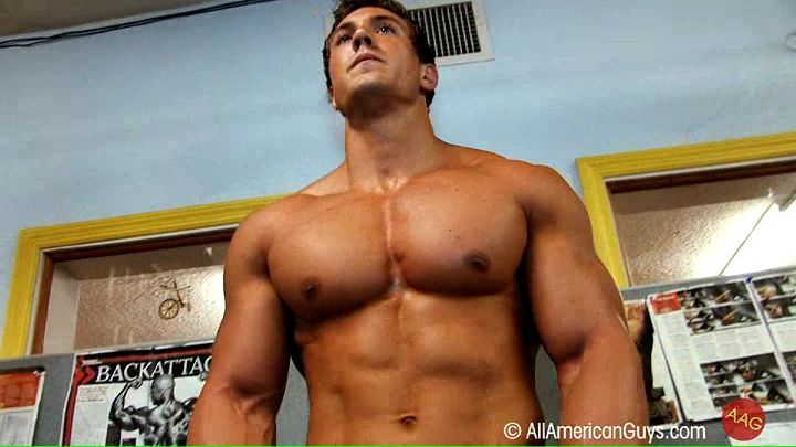 Fitness Melly: Eric L: The Dream Bodybuilder