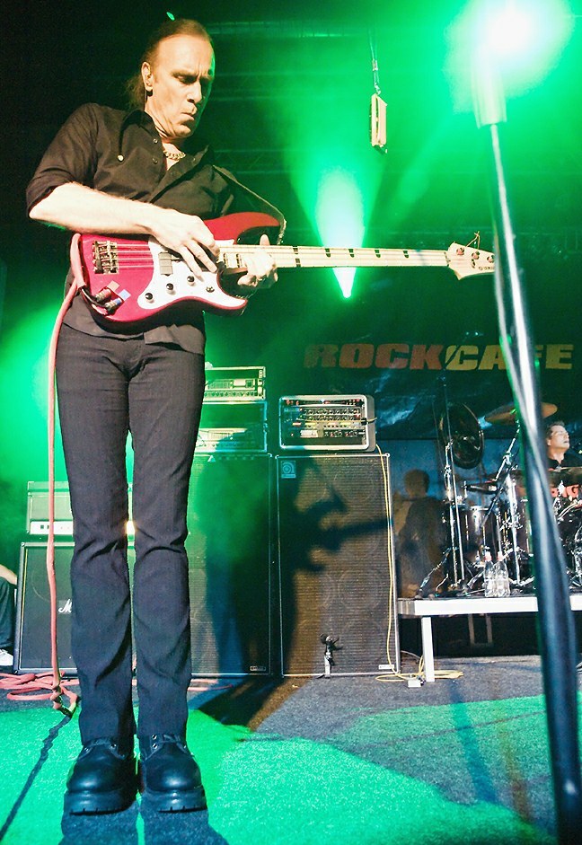 Billy Sheehan's Rig : Gearheads