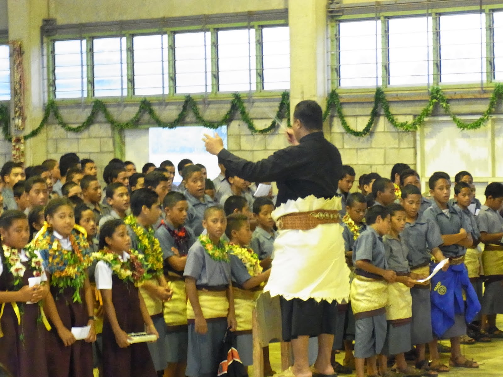 TONGAroll: PRIZE GIVING DAY i 'EUA HIGH SCHOOL