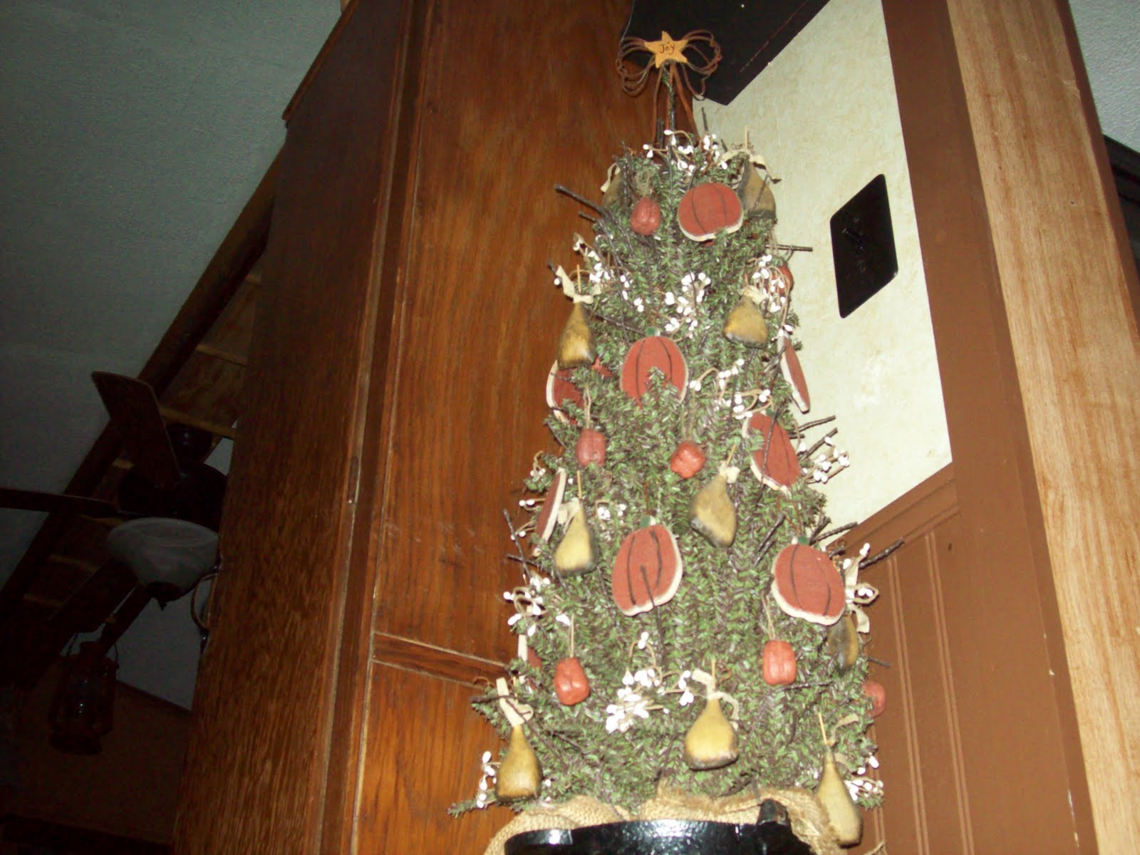 A Primitive Homestead: Rain Dancing On The Tin Roof