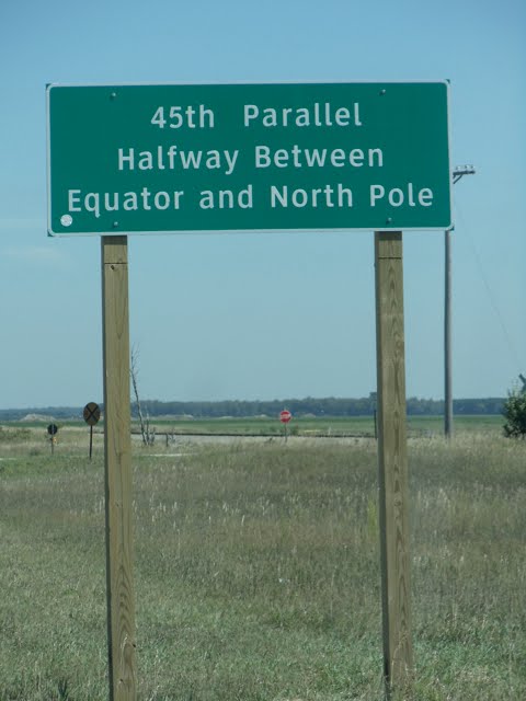 Michigan 1001 Daily Photo: 45th Parallel near Alba