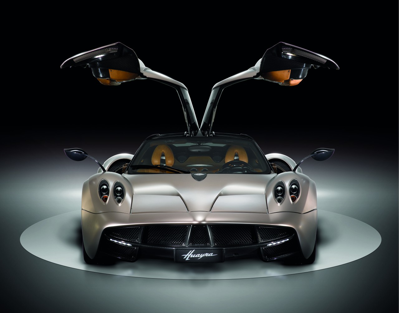 Pagani Huayra, imágenes oficiales