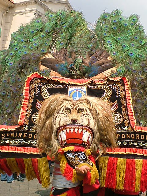 Explore Indonesia: Reog Ponorogo