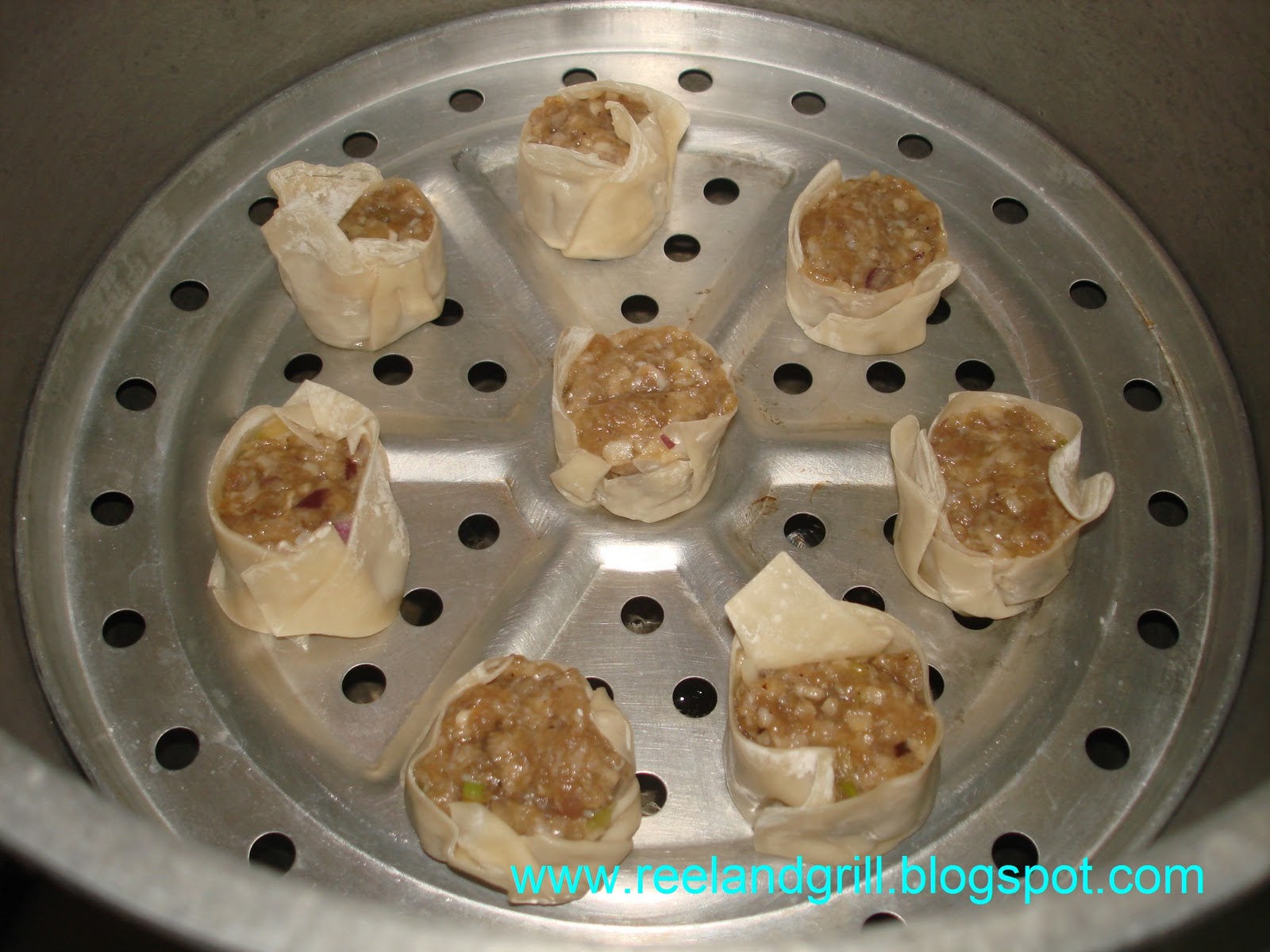 Reel and Grill: Beef Siomai or Shaomai a la Jhala (Beef and Vegetable ...