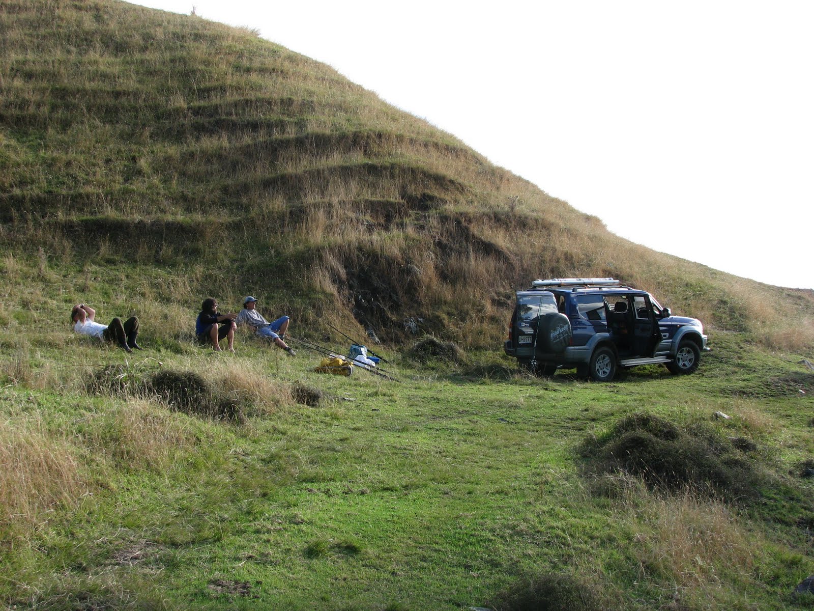 Gazebo Fishing: Cape Runaway Cricket trip 28.04-02.05.10