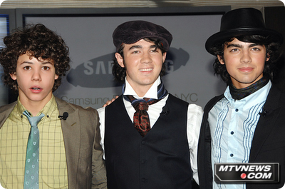 kar1n9: Leer es mi vida: Justin Bieber como Nick Jonas, Jick Nonas (Foto)