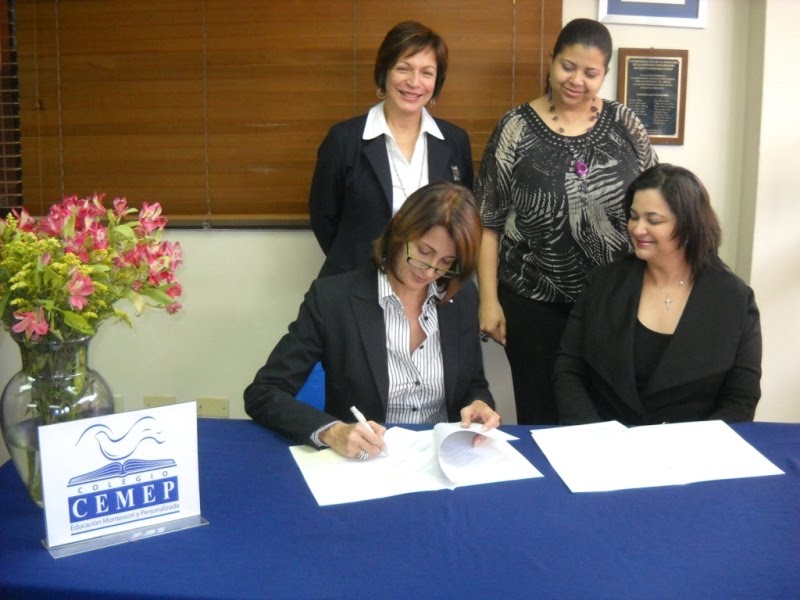 Sociales y Turismo: Progressive English y Colegio CEMEP firman acuerdo