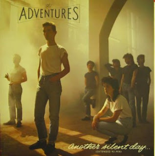 RetroUniverse: The Adventures Of A Broken Land