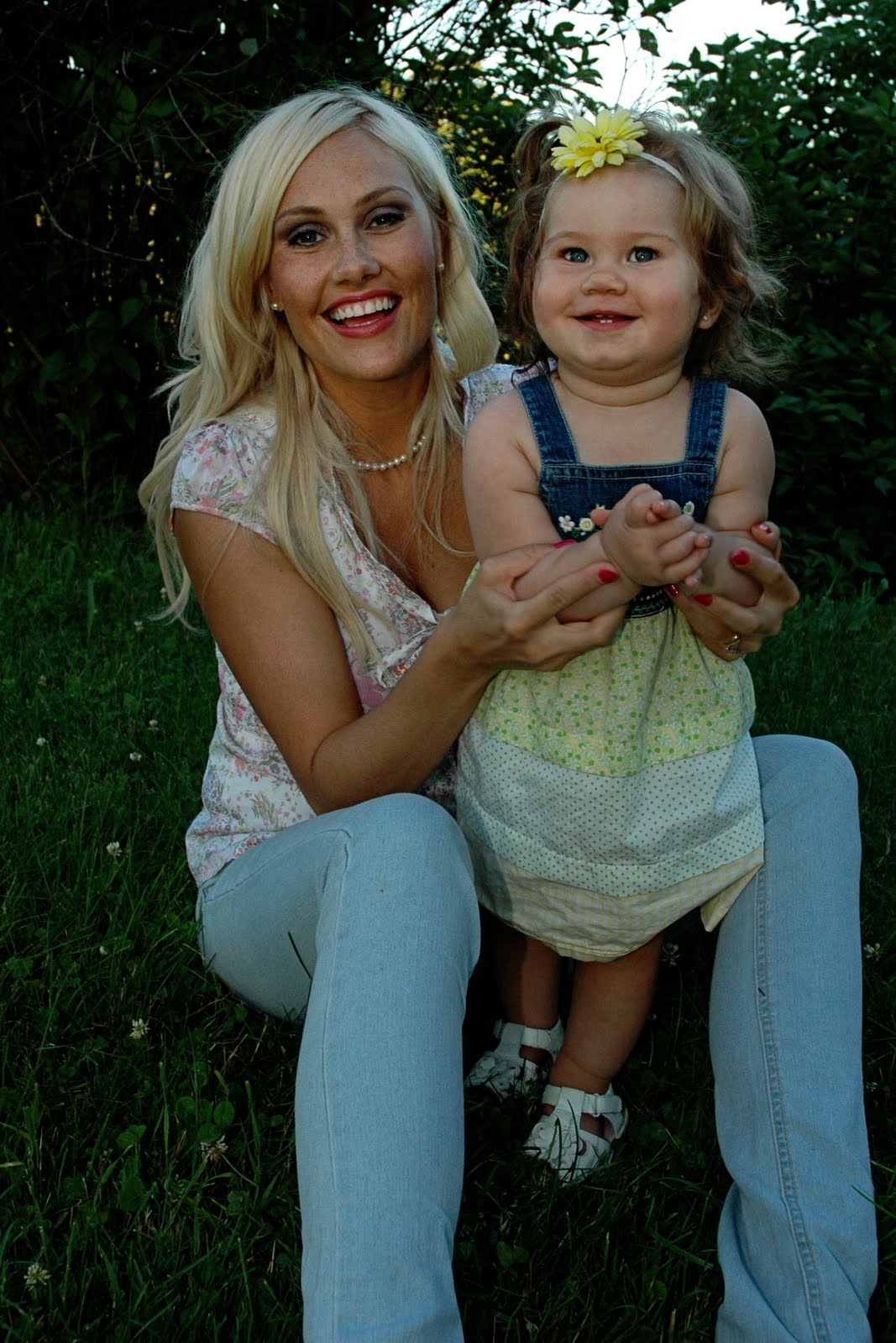 Traveling Thompsons: New Family Photos thanks Kristi Hart!